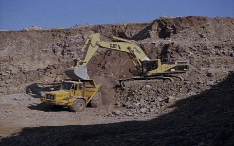 Lonmin profits despite challenges | The Guardian