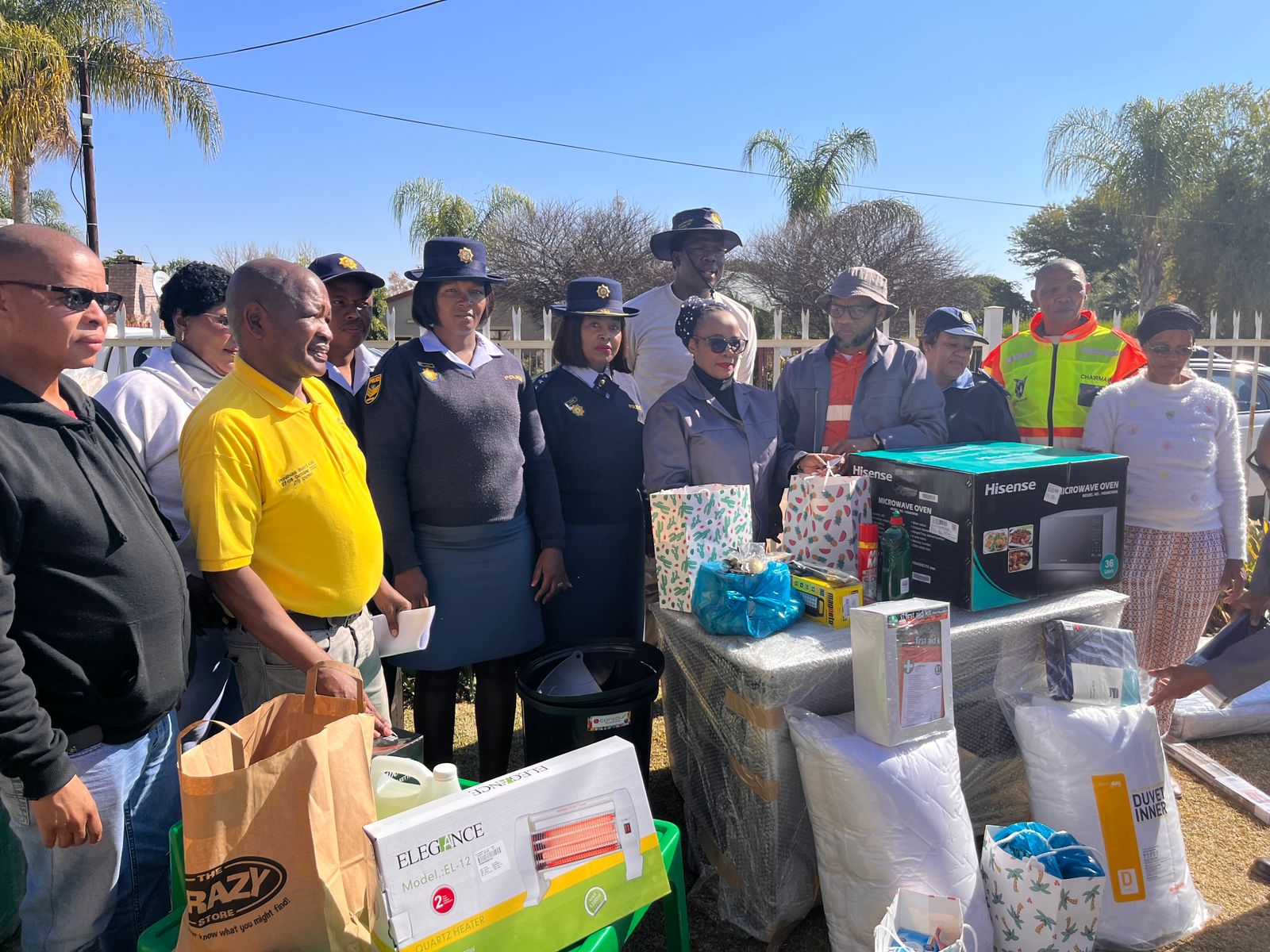 Northern Cape MEC, Nomandla Bloem donates gifts | The Guardian