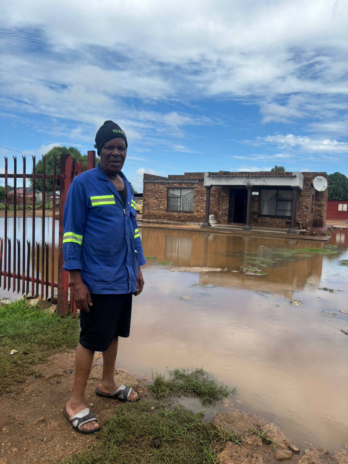Maruping family in Lokgabeng live in fear as water overflows into their ...