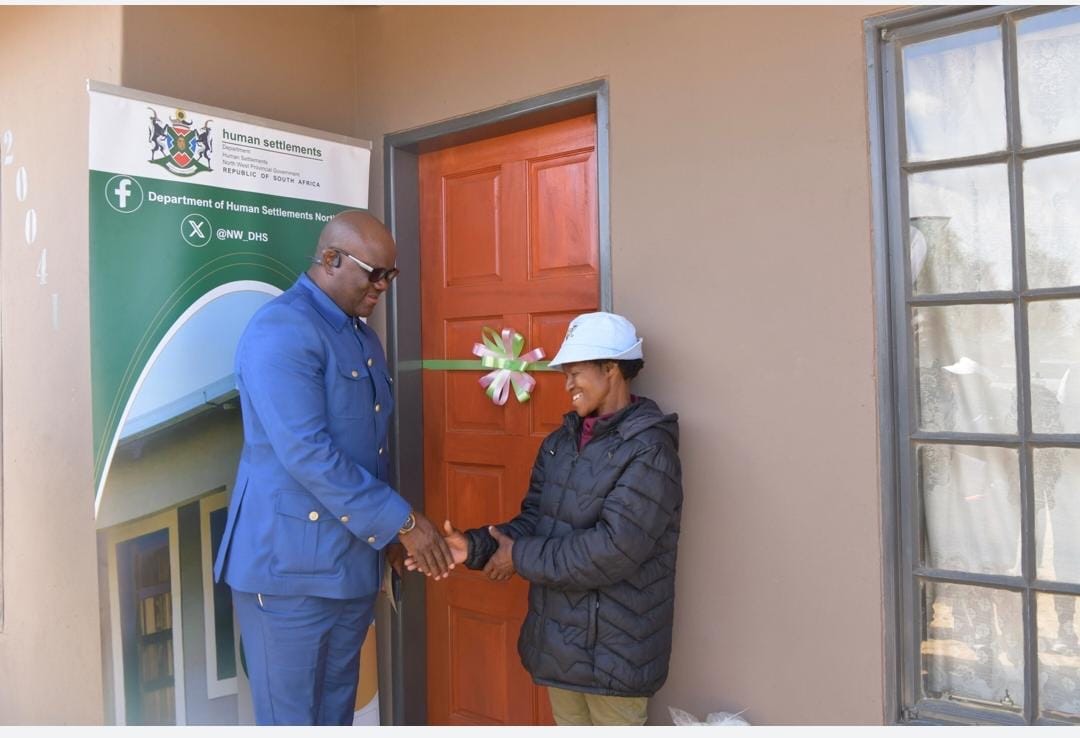 The acting North West Premier, Oageng Molapisi hand over two RDP houses ...