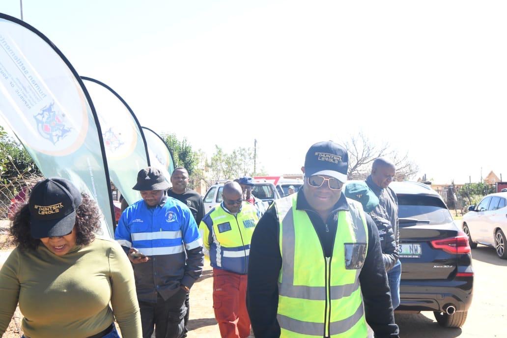 Molapisi assess progress in the Redirile Housing Project | The Guardian