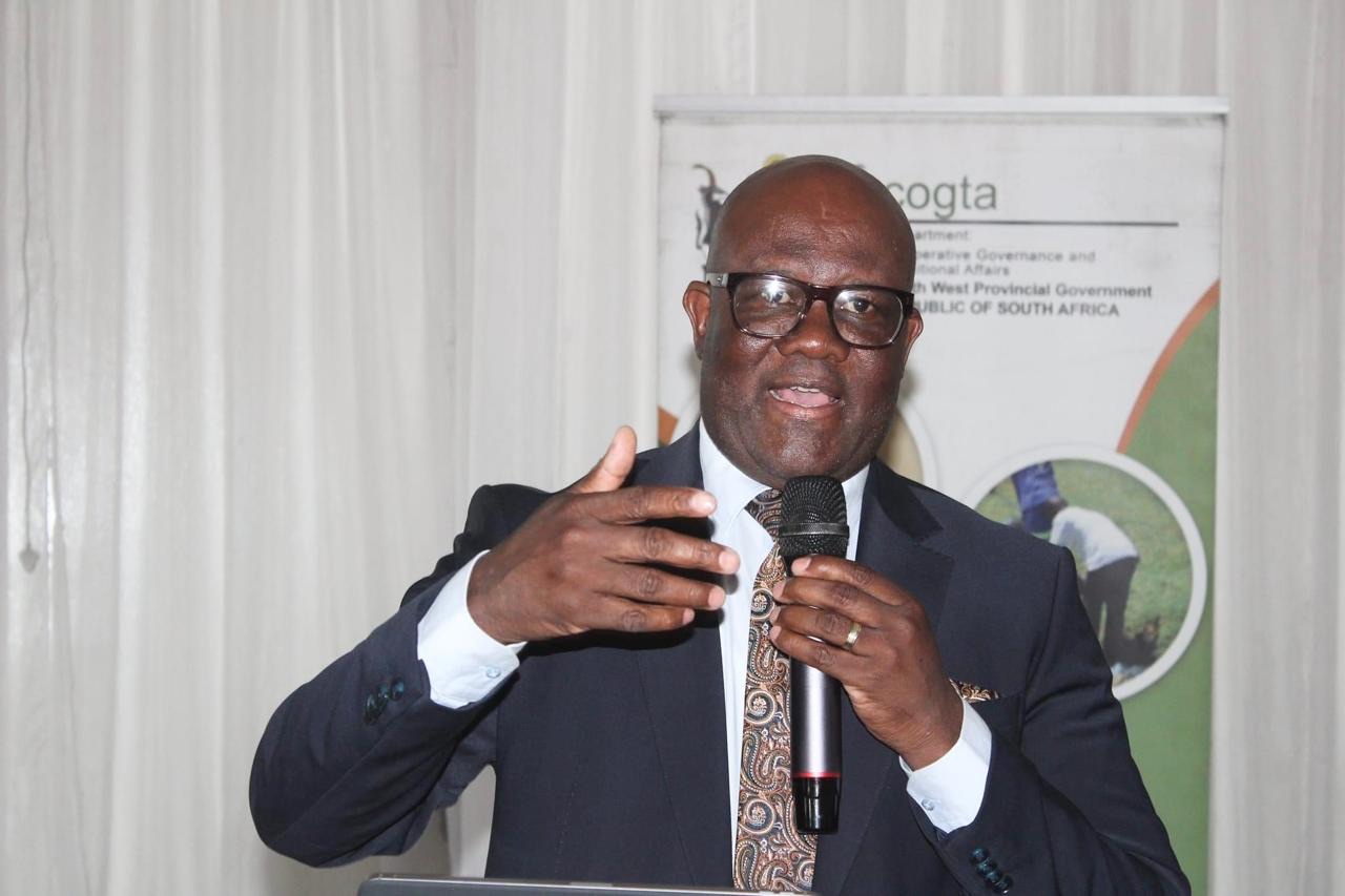 Molapisi admits there are challenges in various municipalities, but he ...