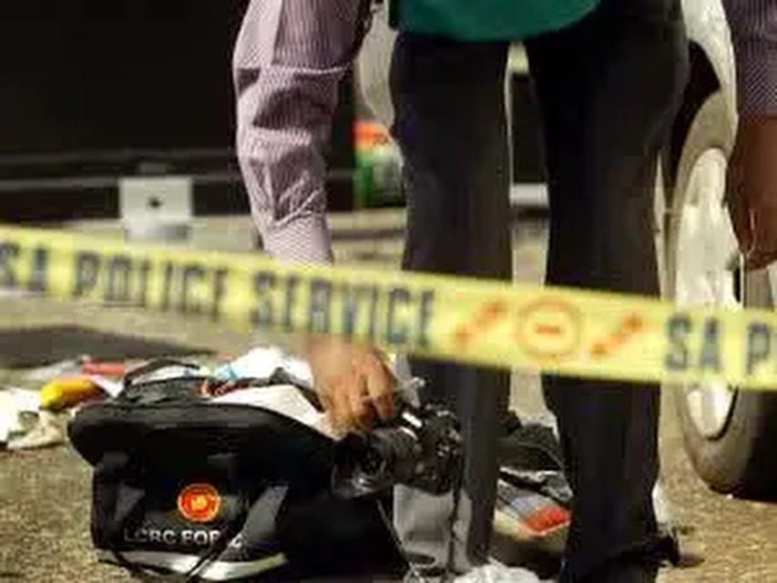 Kgetsi ya go shupa ka sethunya e boela kgotlhatshekelo | The Guardian