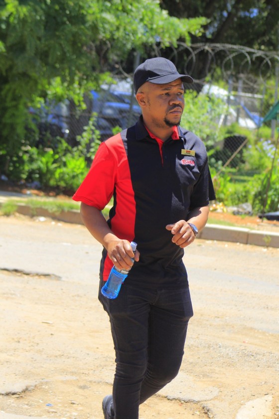 Motsamaisi wa kwa Boxer Liquor Store, Tebogo Romeo Mahusi o neetswe ...