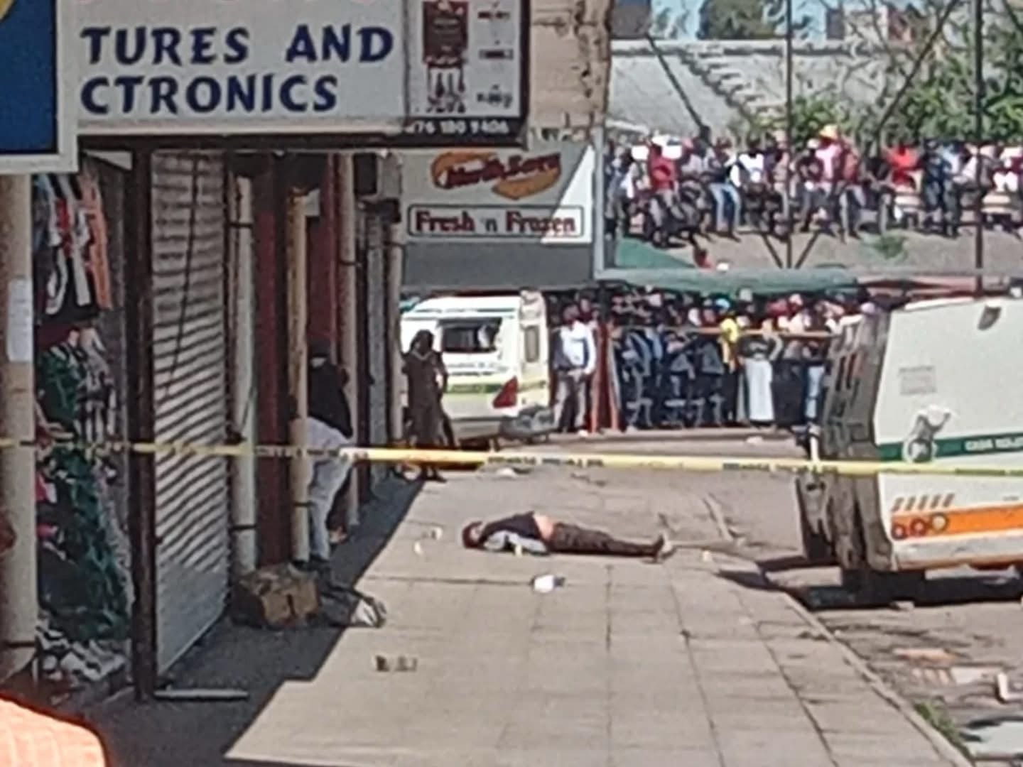 A suspect kills self in a failed Cash In Transit robbery | The Guardian