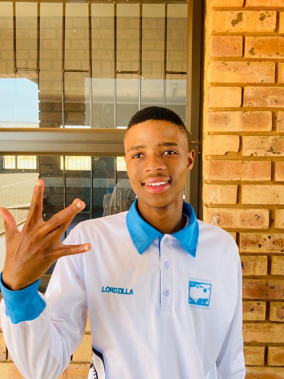 Molapisi sends condolences to the Booi family following the death of ...